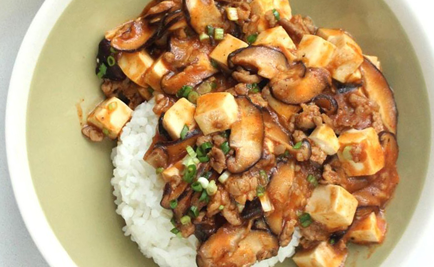 Spicy Mushroom Rice Bowl (ข้าวหน้าเห็ดทรงเครื่อง)