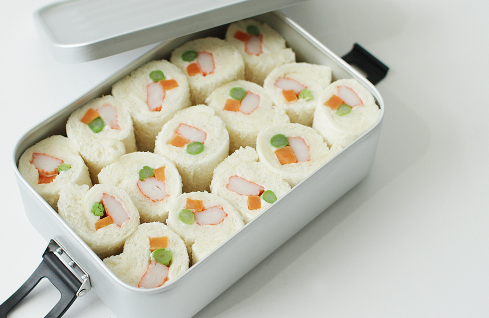 Bread Sushi (ซูชิขนมปัง)