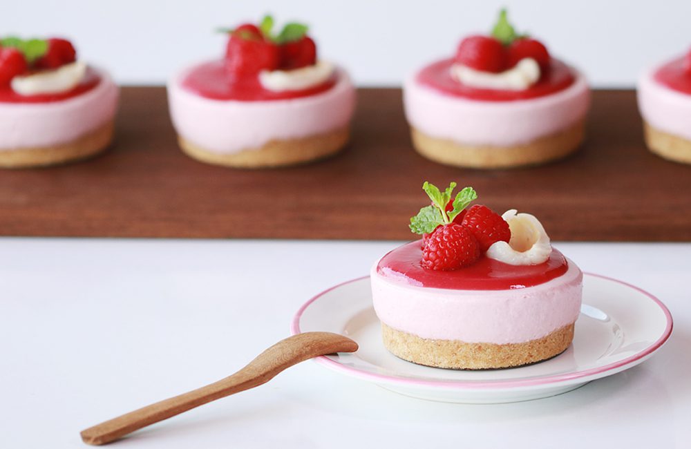 Raspberry & Lychee Cheesecake (ชีสเค้กราสป์เบอร์รี่ลิ้นจี่)