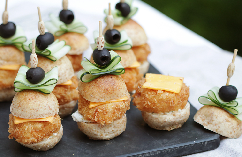 Scallop Burger (เบอร์เกอร์หอยเชลล์)