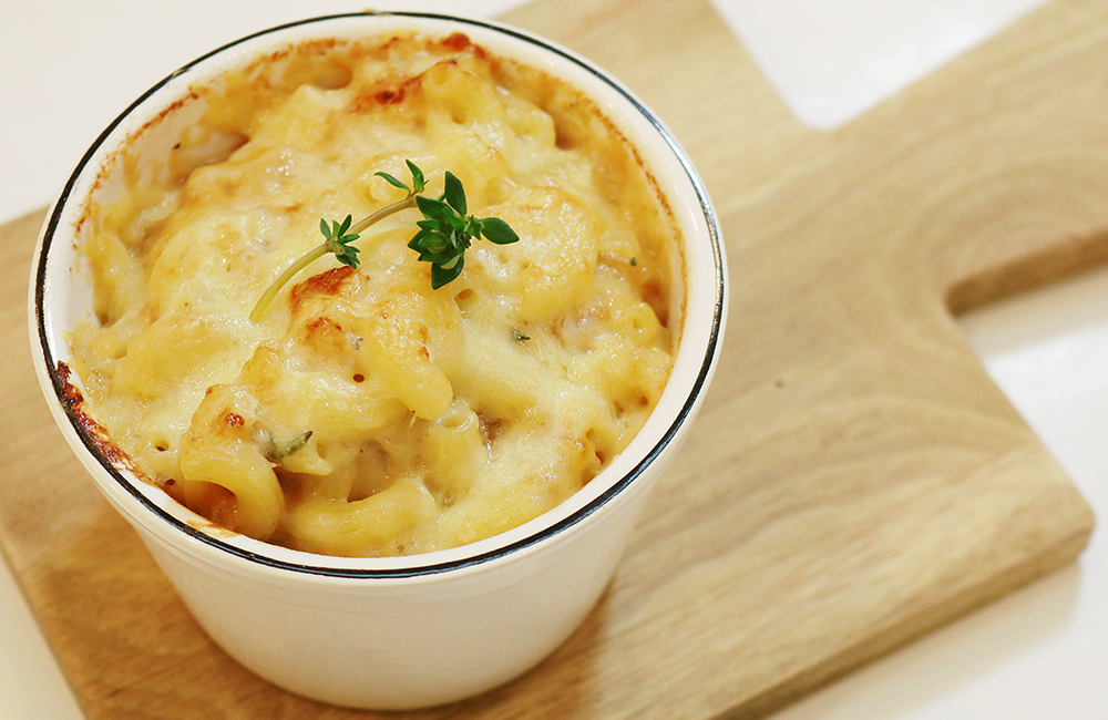 French Onion Mac & Cheese (มักกะโรนีแอนด์ชีสหัวหอม)