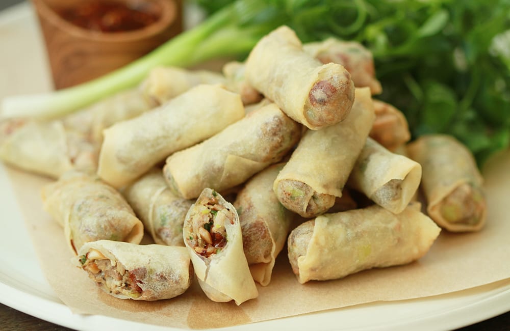Roast Duck Crisp Rolls (เปาะเปี๊ยะเป็ดย่างทอด)