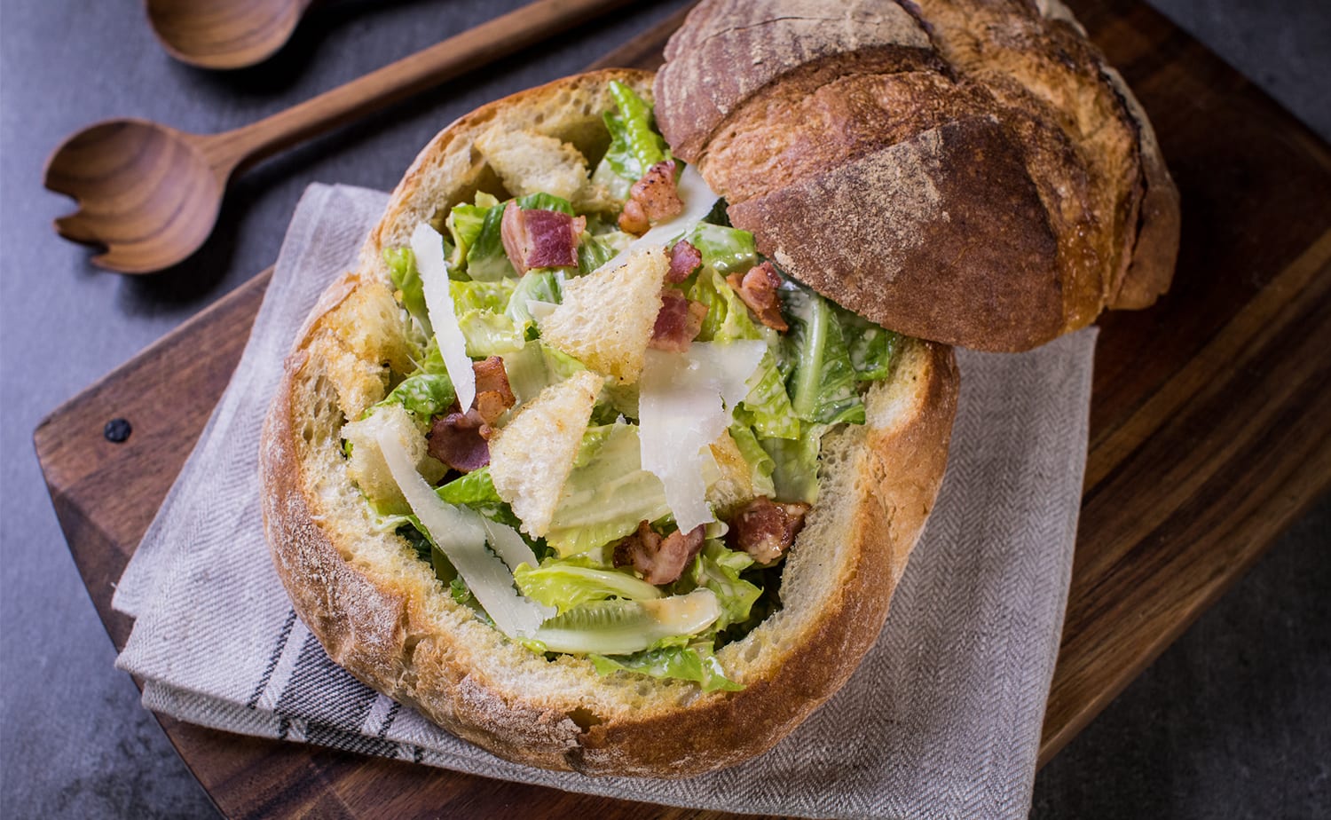 Spicy Caesar Salad (สไปซีซีซาร์สลัด)