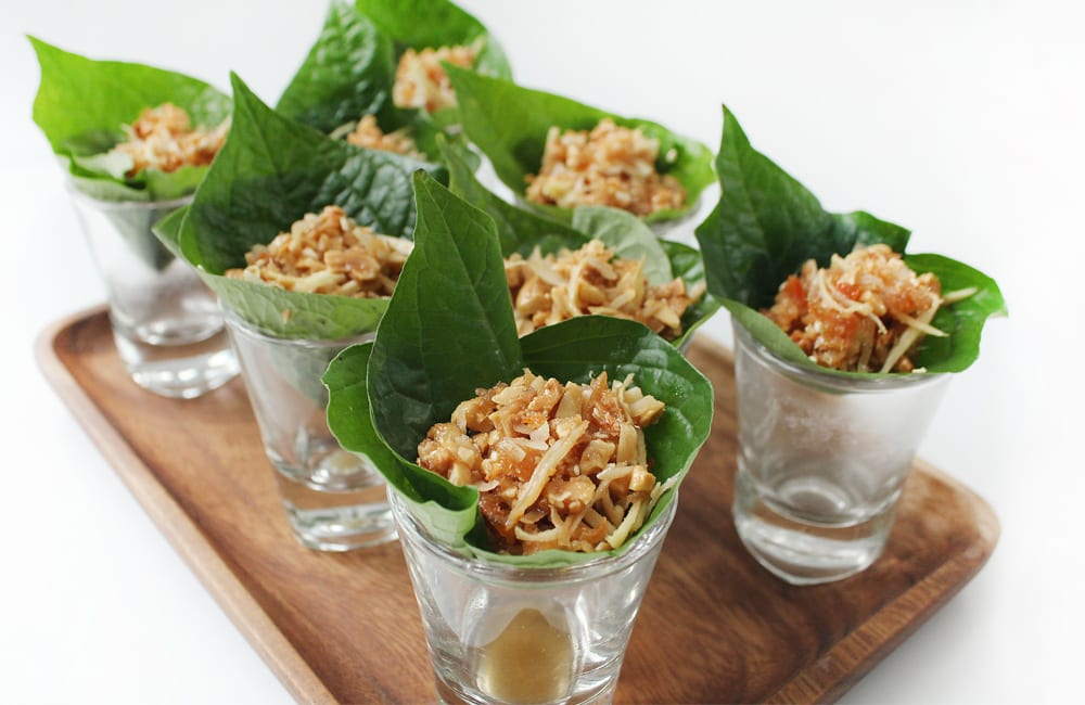 Burmese Herbal Bites (เมี่ยงพม่า)
