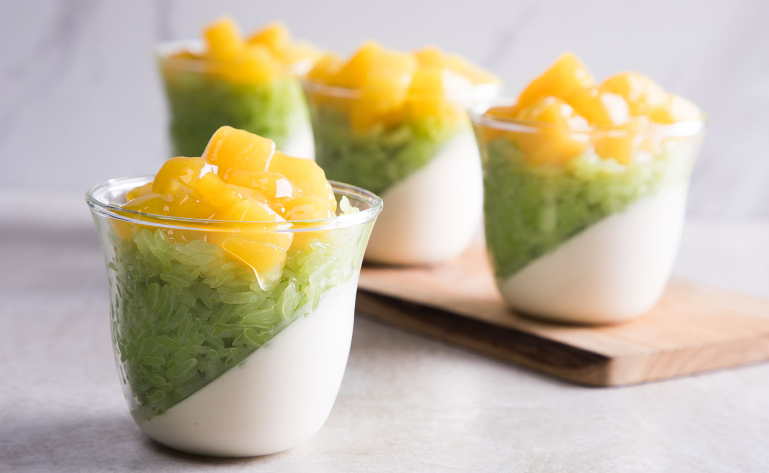 Mango & Sticky Rice Pudding (พุดดิงข้าวเหนียวมะม่วง)