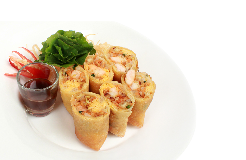 Pad Thai Spring Rolls (เปาะเปี๊ยะผัดไทย)