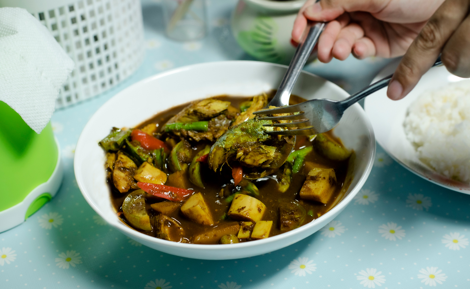 Fermented Fish Entrails Soup (แกงไตปลา)