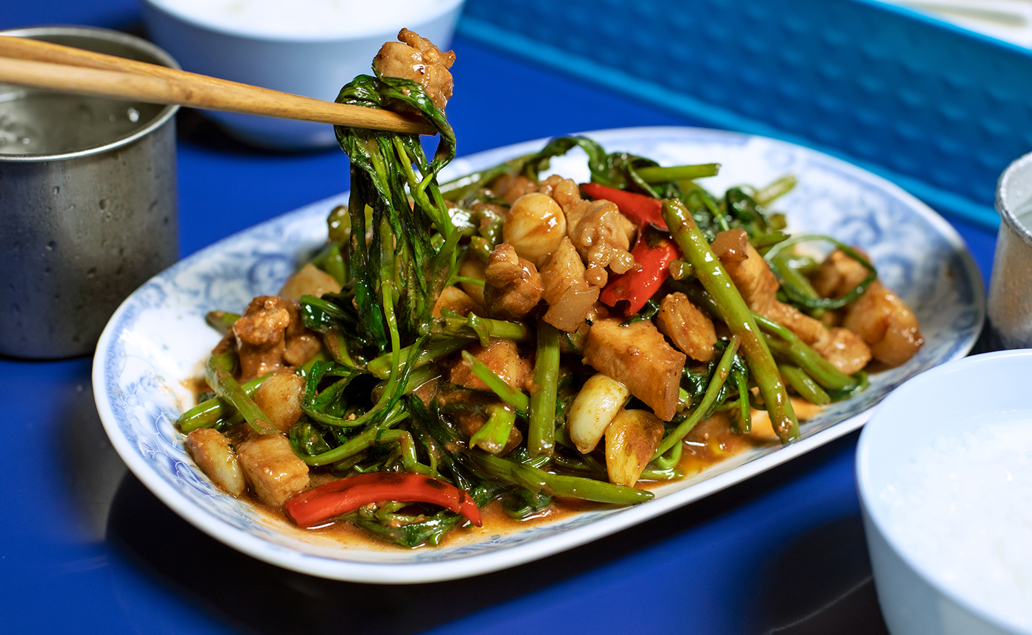 Stir-fried Water Spinach with Fermented Bean Curd (เต้าหู้ยี้ผัดผักบุ้ง)