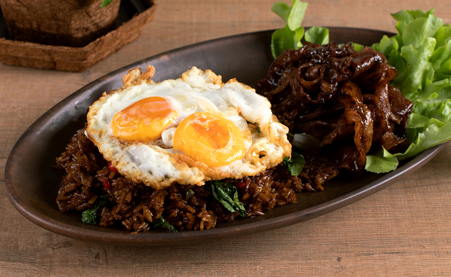Sweet Dark Kaprao Fried Rice with Pork Belly (ข้าวผัดซีอิ๊วหวานกะเพรา ...