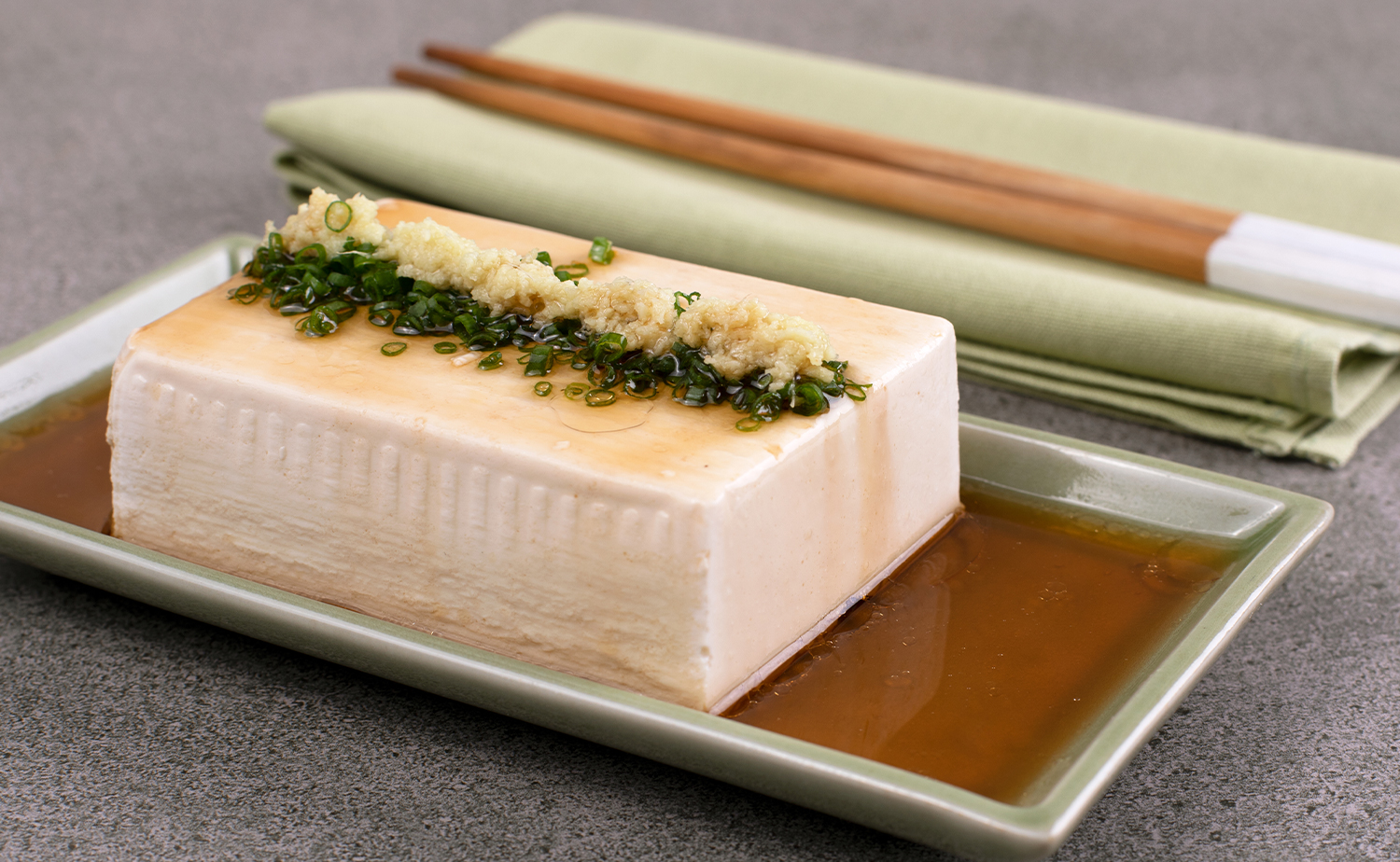 Japanese Chilled Tofu (เต้าหู้เย็น)