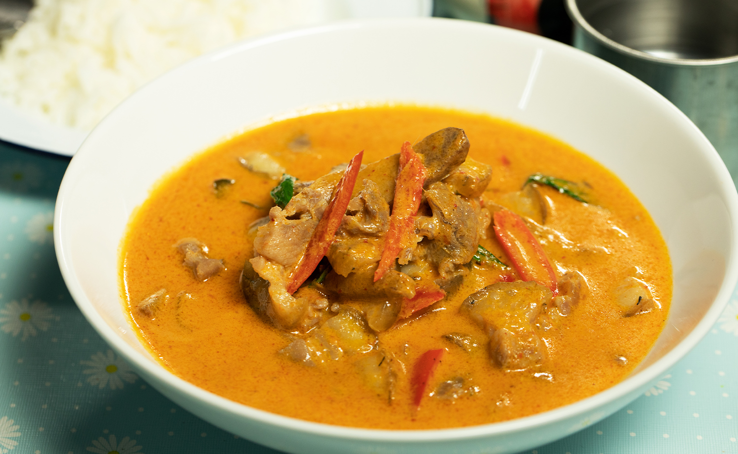 Red Curry with Wild Boar and Snake Fruit (แกงเผ็ดหมูป่าใส่สละ)