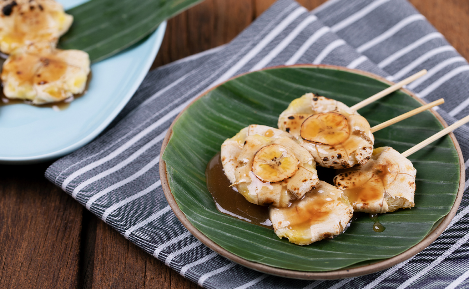Smashed Grilled Banana with Coconut-Vanilla Caramel (กล้วยทับน้ำกะทิวา ...