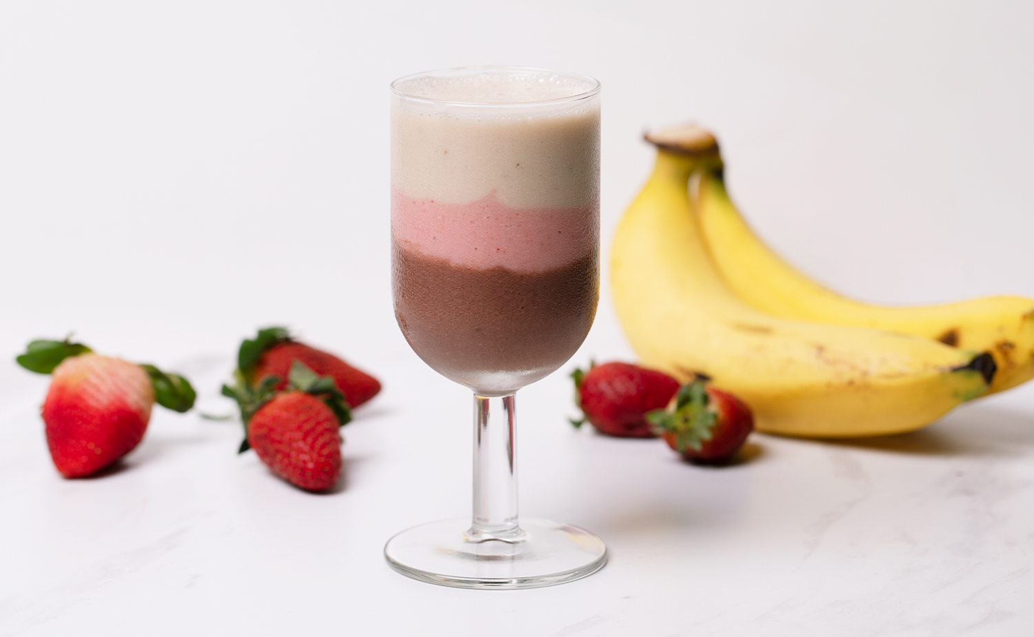 Vegan Banana Split Shake (บานาน่าสปริทเชคเจ)