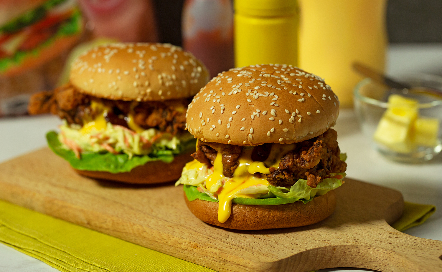 Super Supreme Fried Chicken Burger (ซุปเปอร์สุพรีมชิกเก้นเบอร์เกอร์)