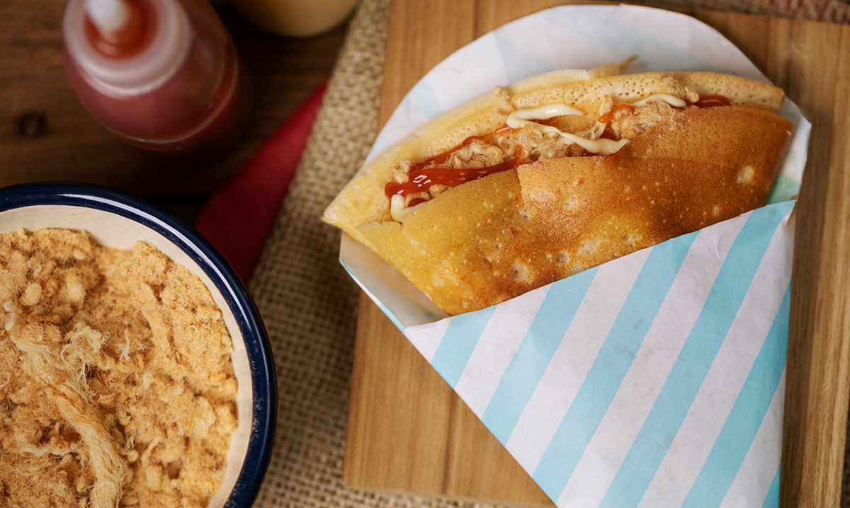 Pork Floss and Thai Chilli Jam Crepe (เครปน้ำพริกเผาหมูหยอง)
