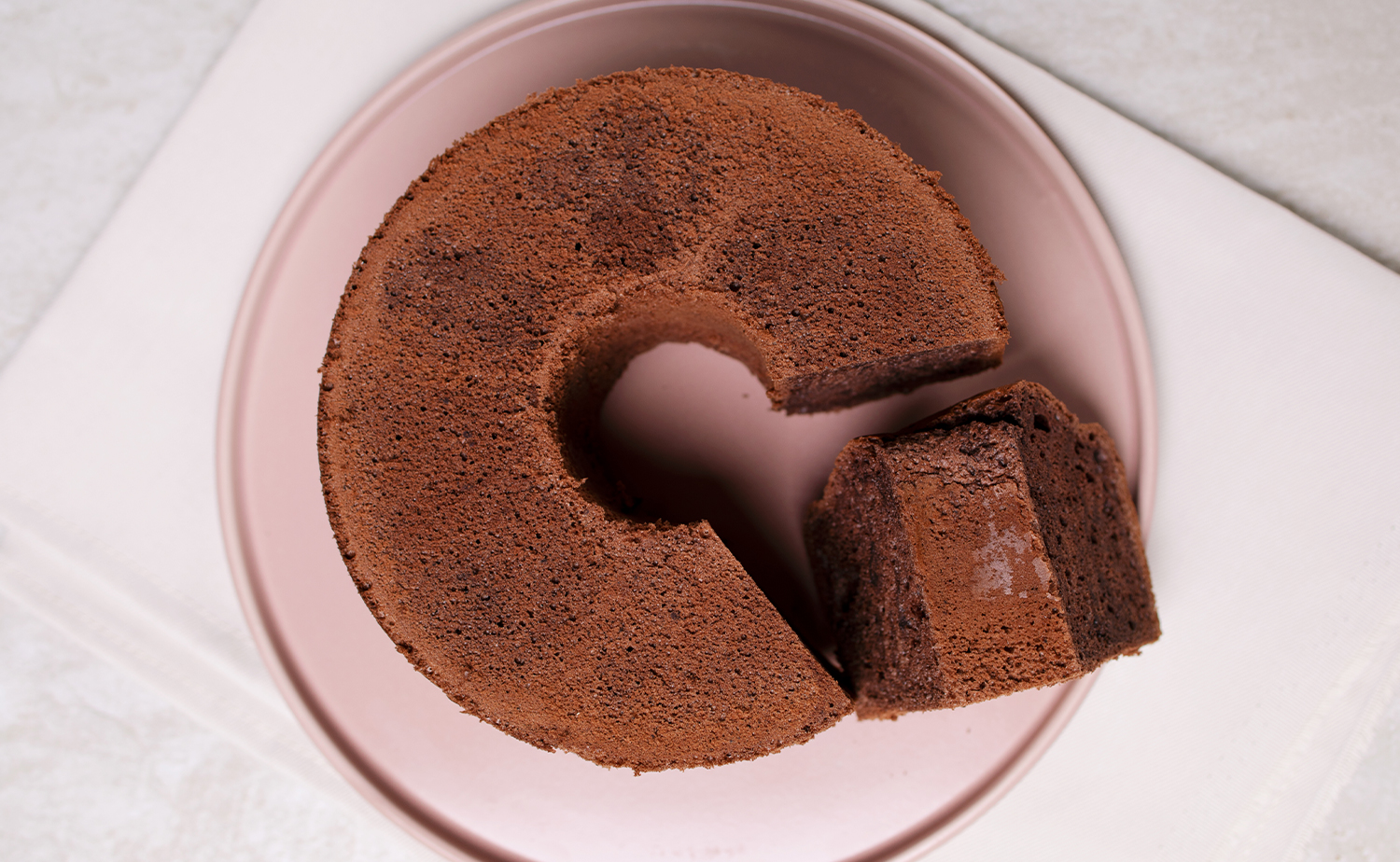 Japanese Cocoa Chiffon Cake (ชิฟฟ่อนโกโก้สไตล์ญี่ปุ่น)