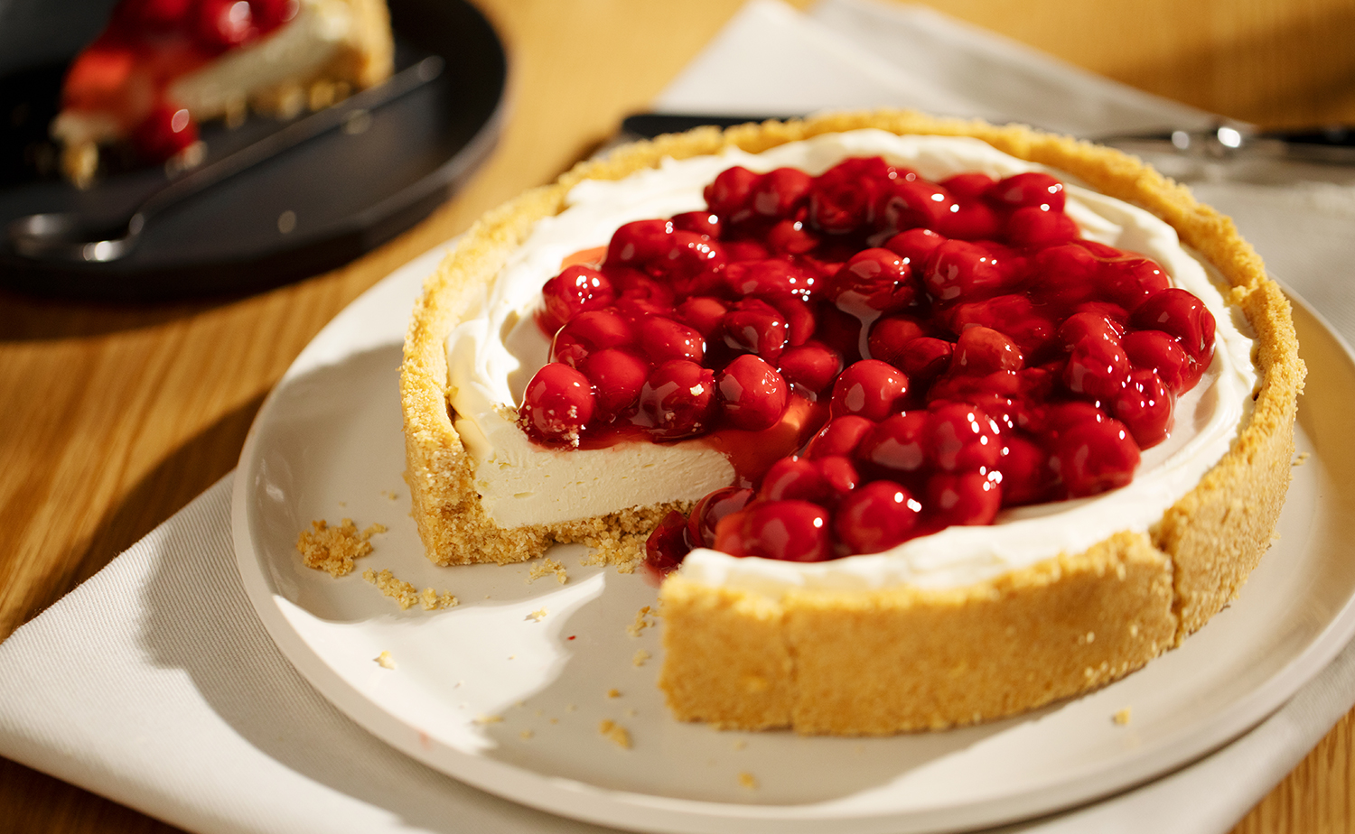 Cherry Cheese Pie (เชอร์รีชีสพาย)