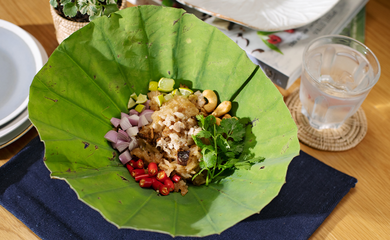 Steamed Glutinous Rice with Lotus Leaves (ข้าวเหนียวหุงใบบัว)