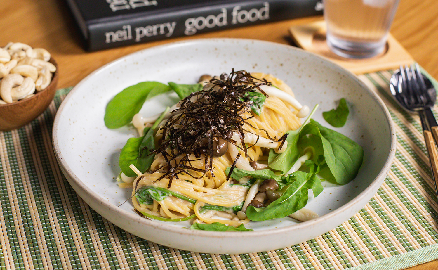 Vegan Miso Mushroom Pasta (พาสต้าซอสเห็ดมิโซเจ)