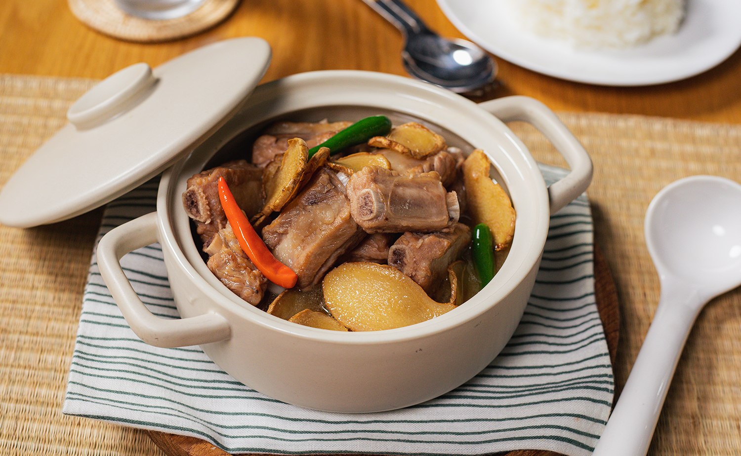 Braised Pork Ribs in Coconut and Ginger Broth (ซี่โครงหมูน้ำมะพร้าวต้มขิง)