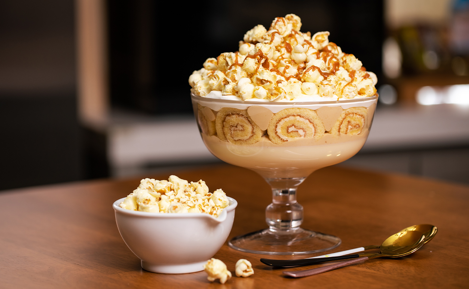 Caramel Popcorn Trifle (คาราเมลป๊อบคอร์นไทรเฟิล)