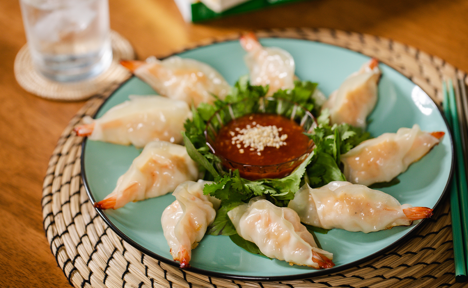 Wholesome Prawn Gyoza (เกี๊ยวกุ้งสวรรค์)