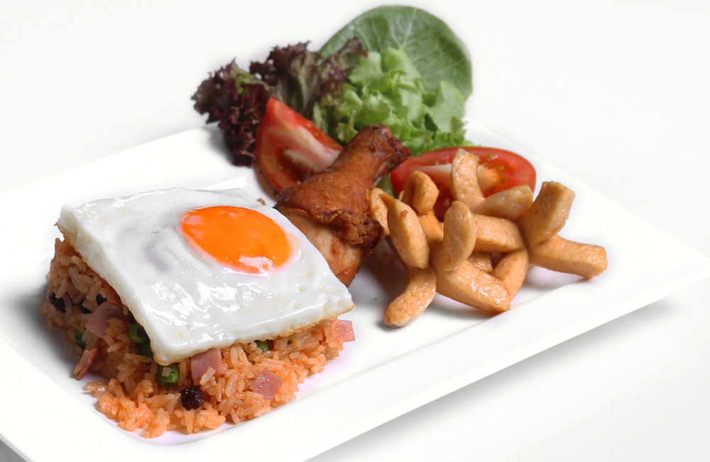 American Fried Rice (ข้าวผัดอเมริกัน)