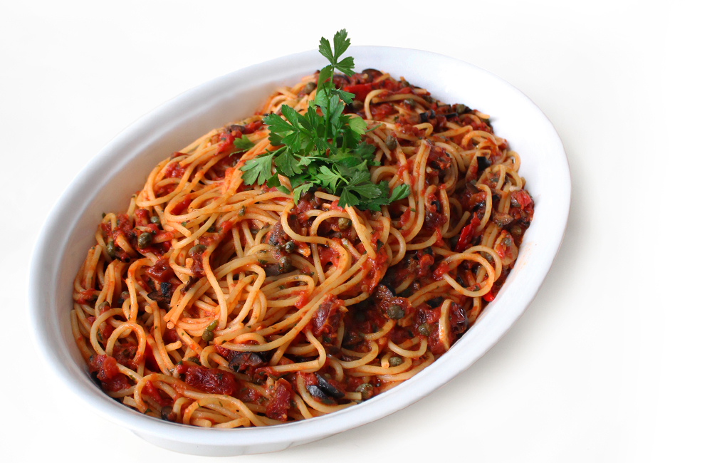 Pasta Puttanesca (พาสต้าพูททาเนสก้า)