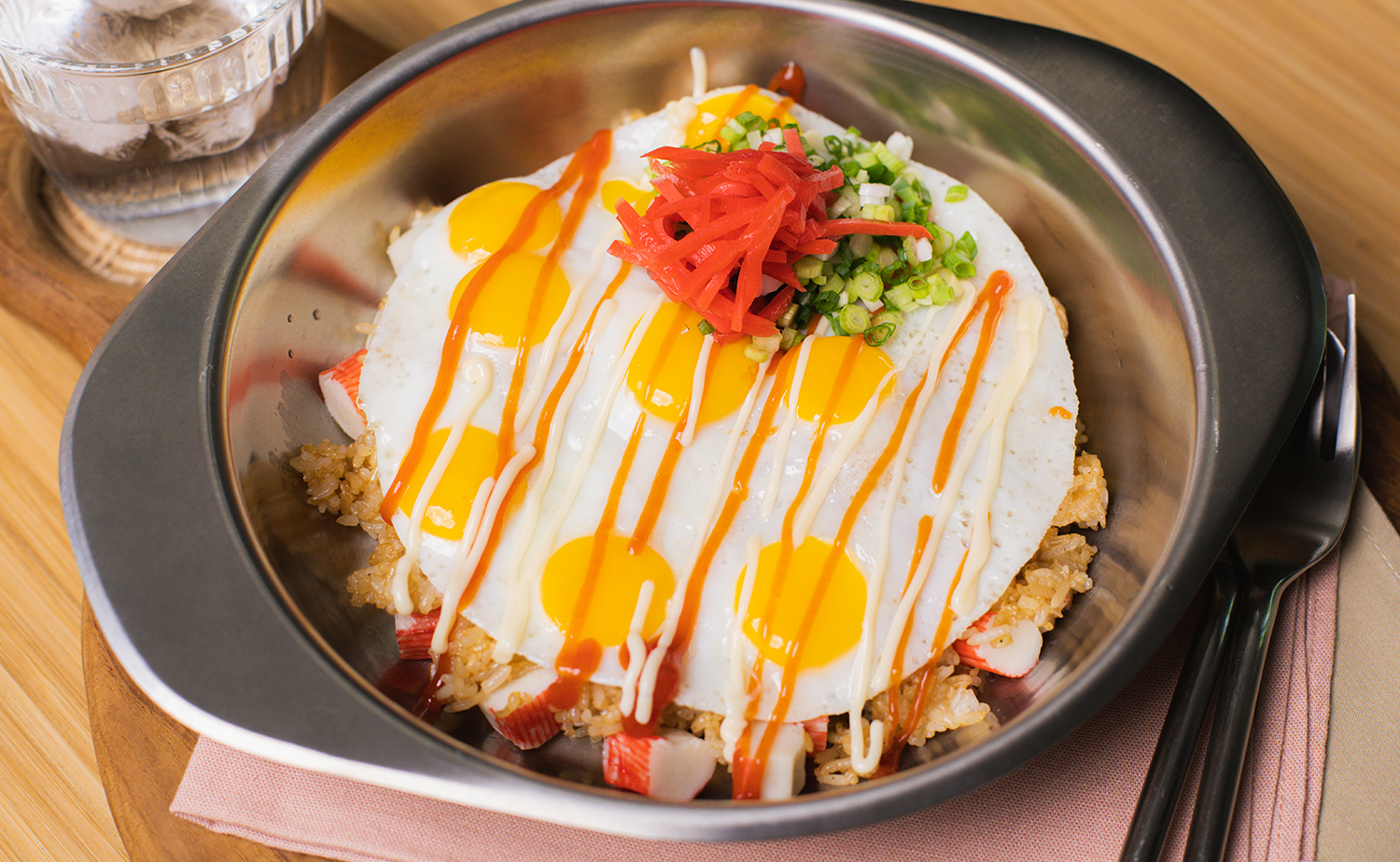 Quail Egg and Crabstick Fried Rice (ข้าวผัดหน้าไข่ดาวกระจาย)