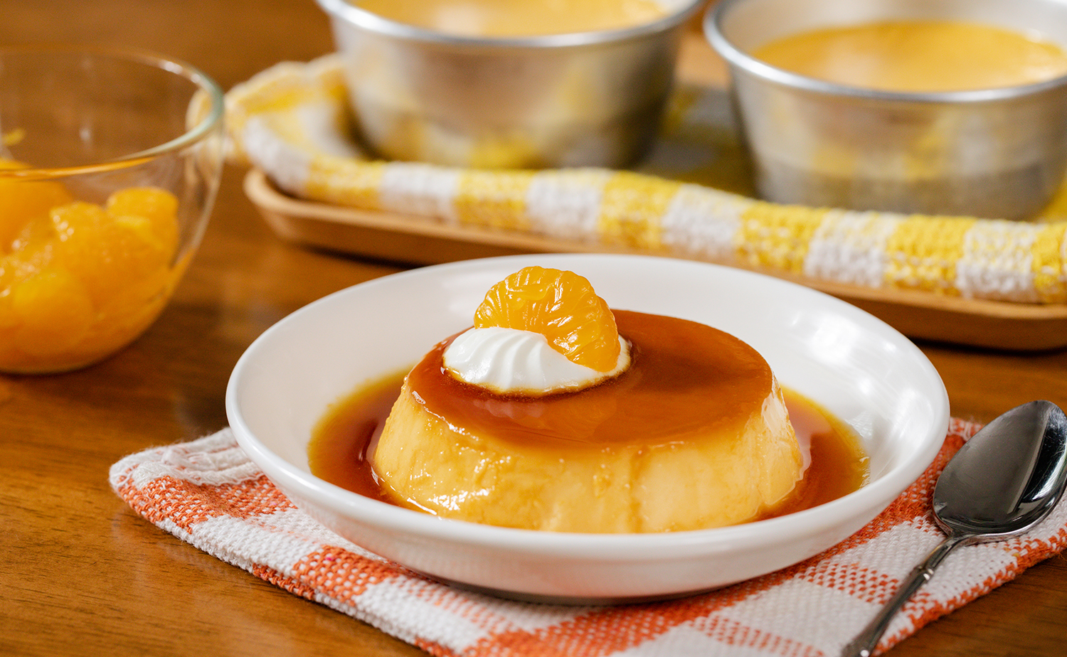 Mandarin Orange Caramel Custard (คาราเมลคัสตาร์ดส้มแมนดาริน)