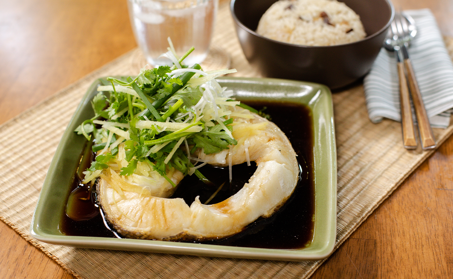 Steamed Snowfish & Shiitake Rice (ปลาหิมะนึ่งซีอิ๊วกับข้าวชิตาเกะ)