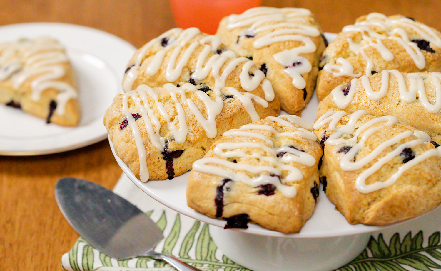 Lemon Blueberry Scones (เลมอนบลูเบอร์รีสโคน)