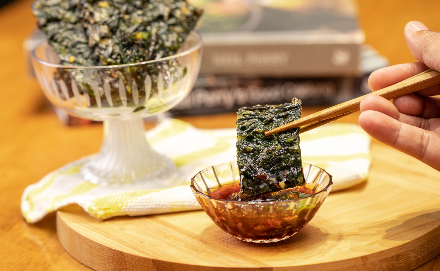 Crispy Chive Cake (กุยช่ายแผ่นบางกรอบ)