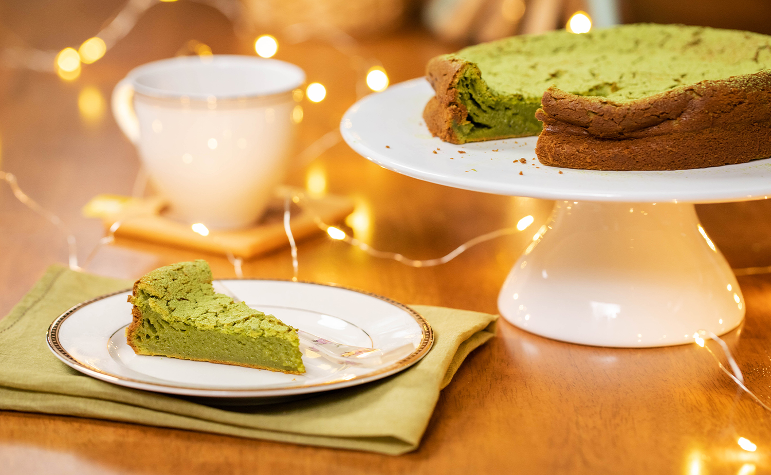Matcha Mochi Cake (เค้กโมจิชาเขียว)