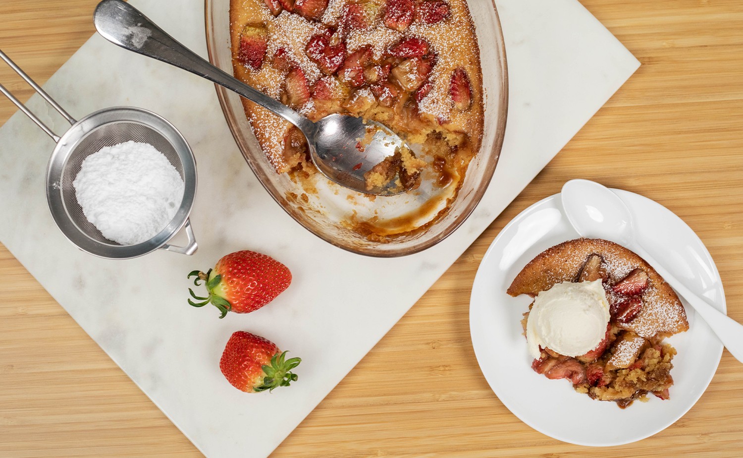 Strawberry Spoon Cake (สตรอว์เบอร์รี่สพูนเค้ก)