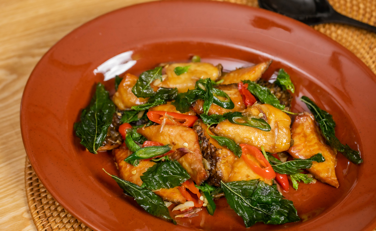 Stir-fried Salted Tilapia with Holy Basil (กะเพราปลานิลแดดเดียว)
