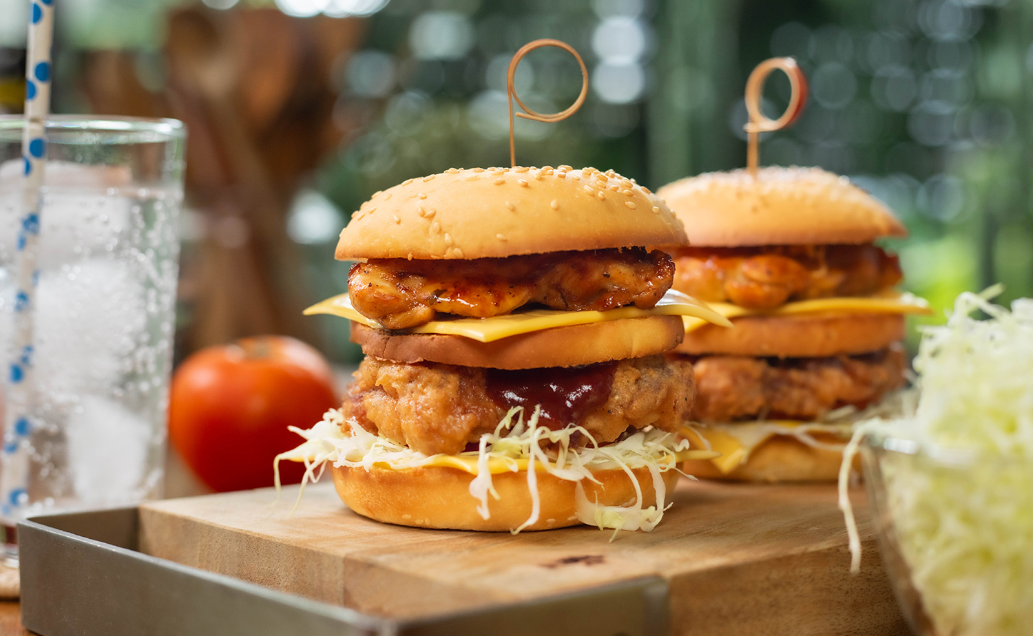 Double Decker BBQ Chicken Burger (ดับเบิ้ลเด็คเกอร์บาร์บีคิวชิกเก้น ...
