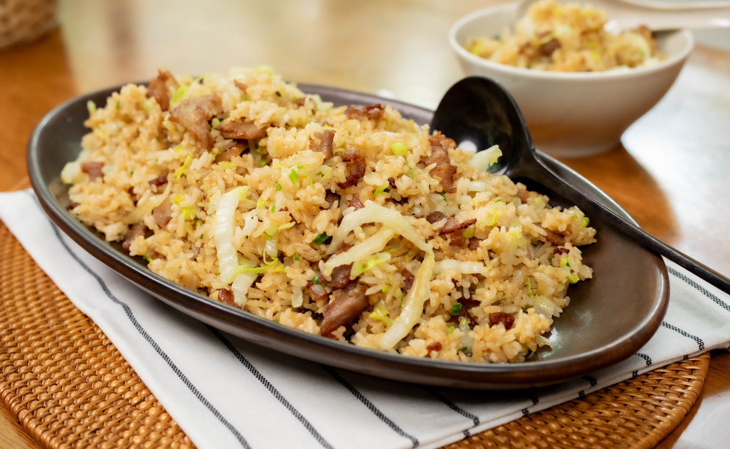Cantanese Pork Belly Fried Rice (ข้าวผัดหมูสามชั้นกวางตุ้ง)