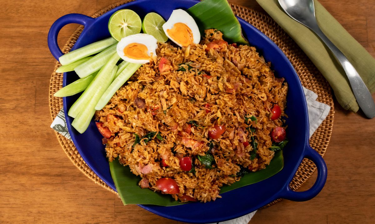 Chilli Paste Clam Fried Rice (ข้าวผัดหอยลายพริกเผา)