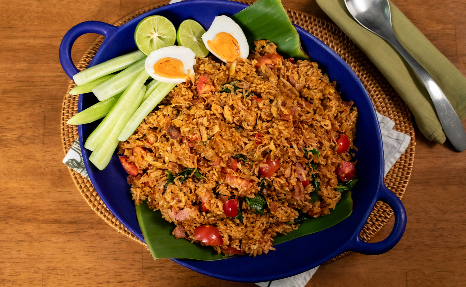 Chilli Paste Clam Fried Rice (ข้าวผัดหอยลายพริกเผา)