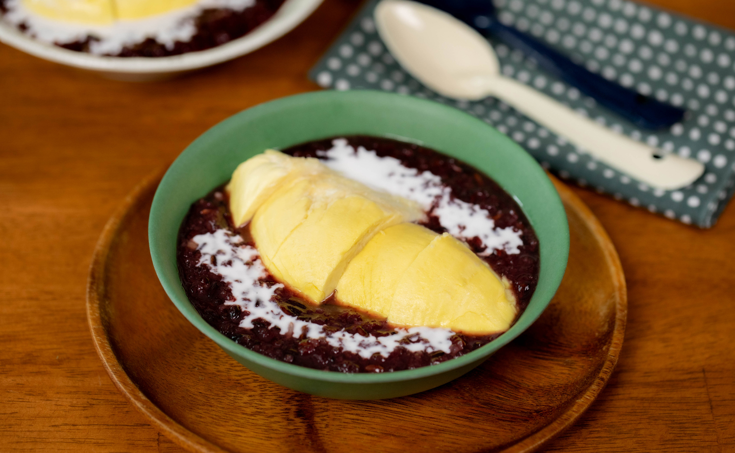 Durian & Black Sticky Rice (ข้าวเหนียวดำเปียกทุเรียน)