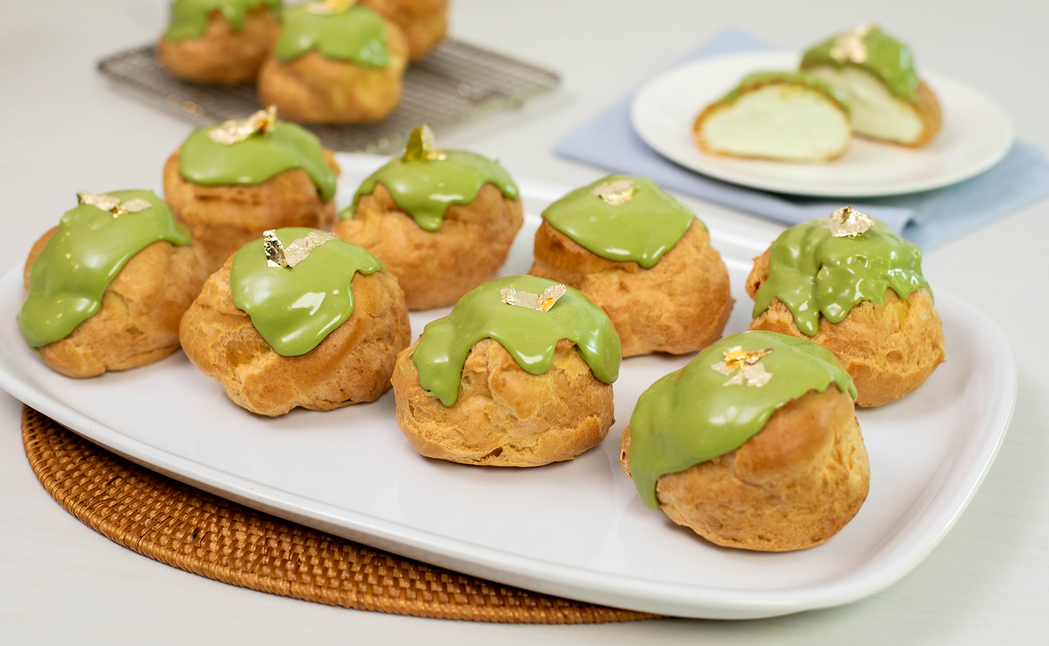 Matcha Choux Cream (ชูครีมมัทฉะ)