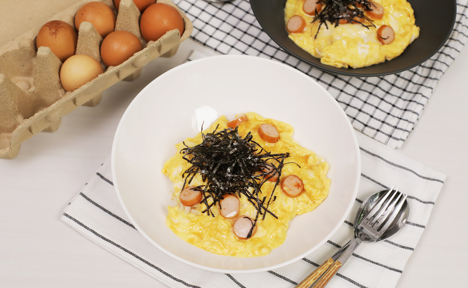 Cheesy Tamago Rice Bowl (ข้าวหน้าไข่ข้นชีส)