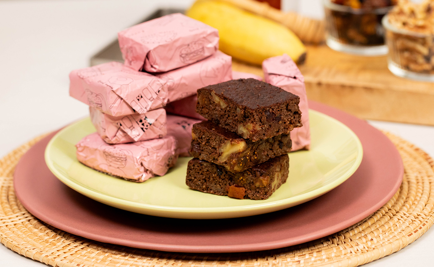 Fruity Cocoa Brownie (ฟรุตตี้โกโก้บราวนี่)