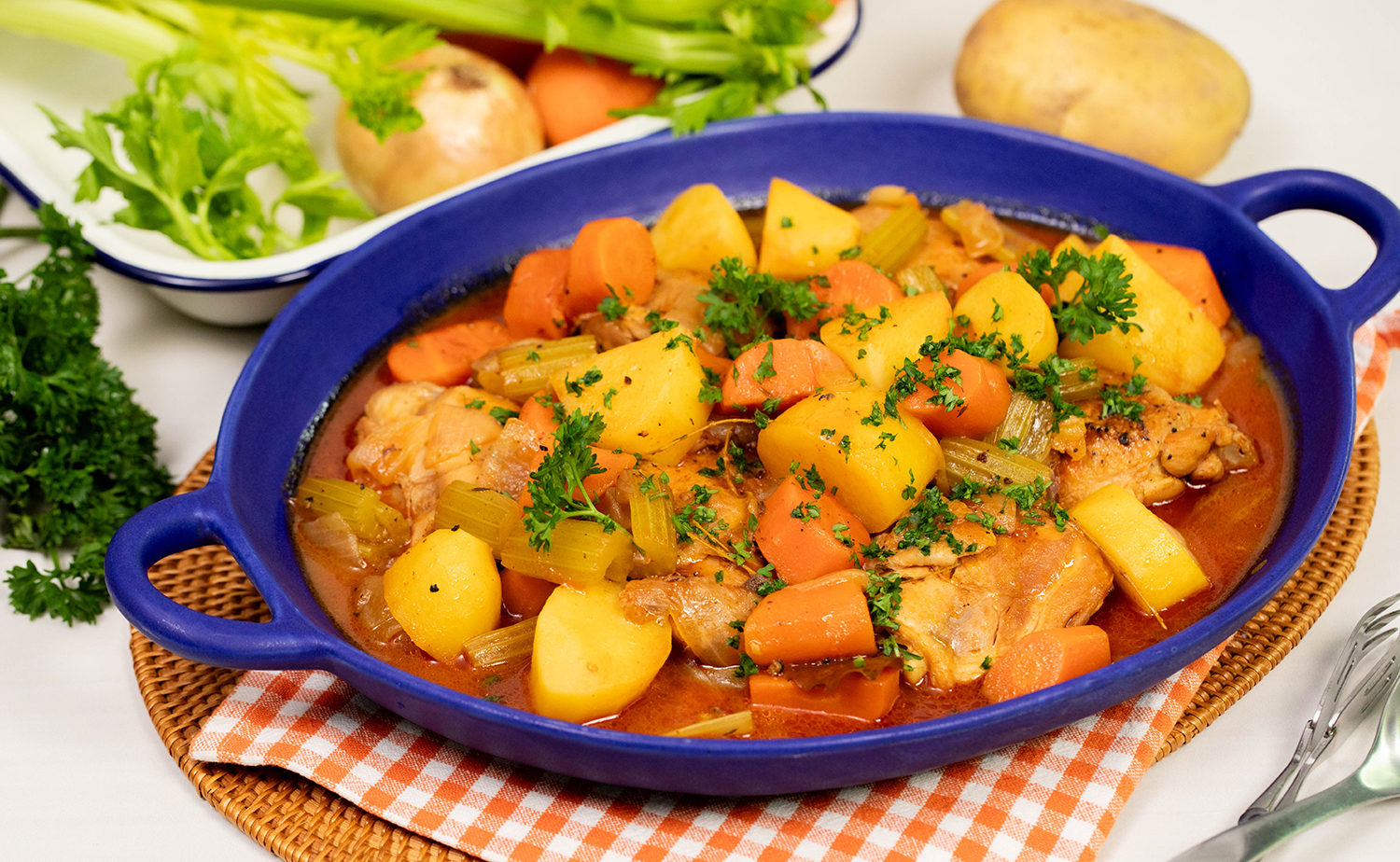 Classic Chicken Stew (สตูว์ไก่)