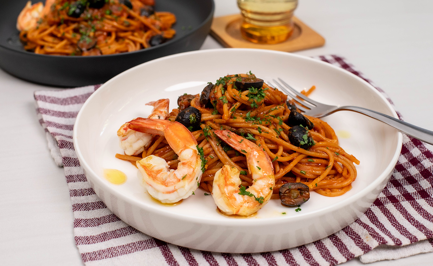 Whole Wheat Puttanesca with Seared Prawn (สปาเก็ตตี้พุททาเนสก้ากุ้ง)