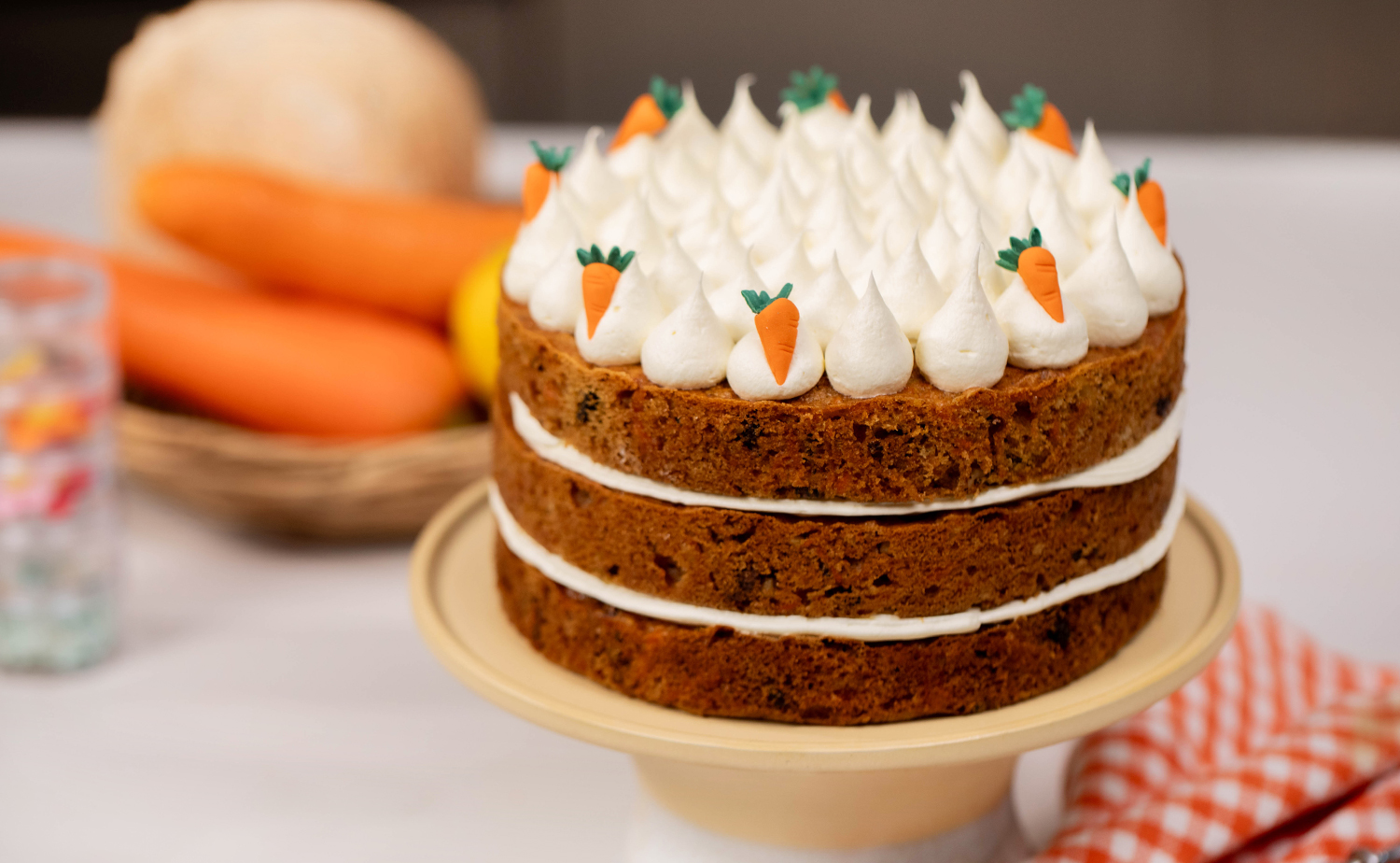 Coconut Carrot Cake (เค้กแครอทมะพร้าวหอม)