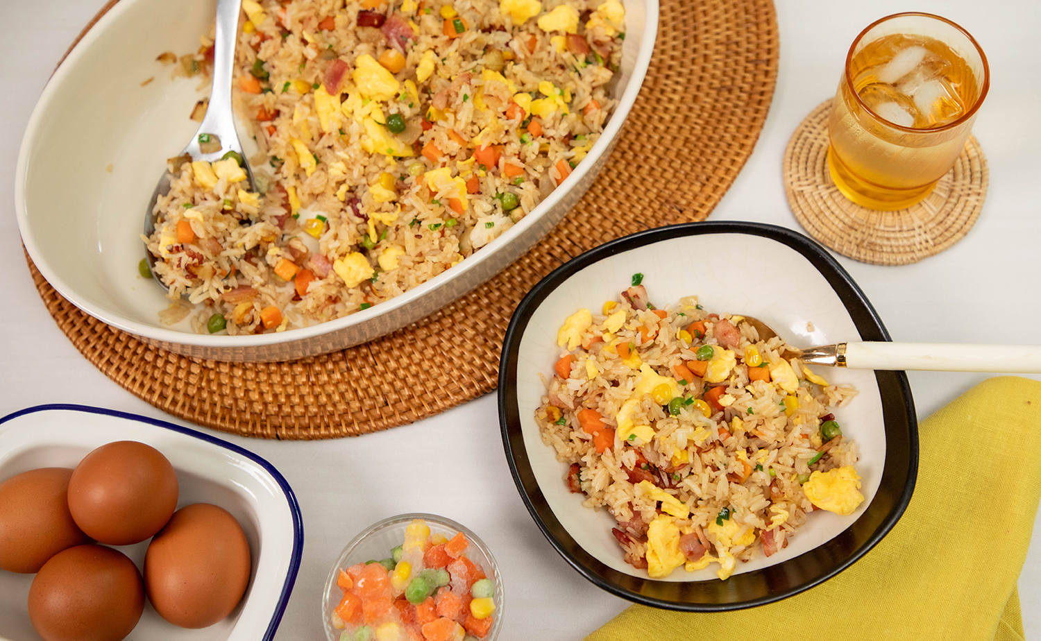 Chinese-Style Bacon & Veggie Fried Rice (ข้าวผัดเบคอนผักรวมสไตล์จีน)