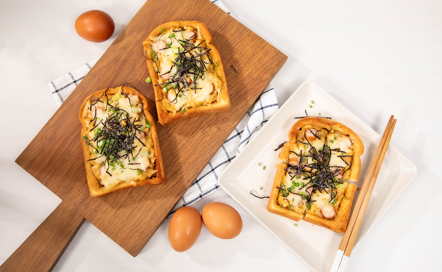 Oyako Toast (โอยาโกะโทสต์)