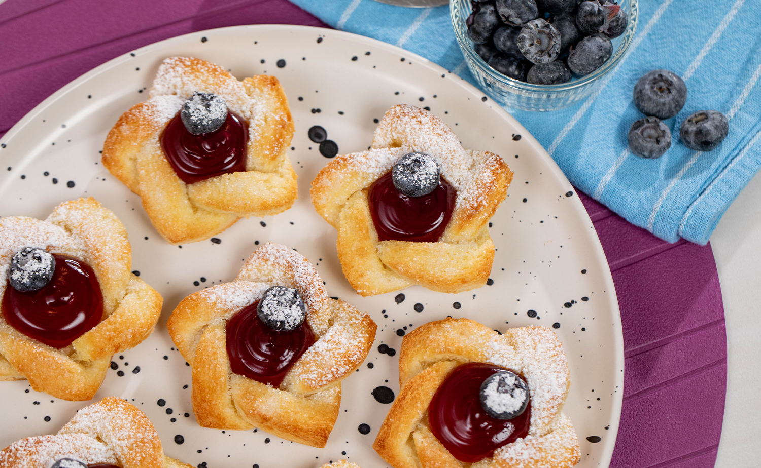Blueberry Twisted Toast Tart (ทาร์ตปังบลูเบอร์รี่)